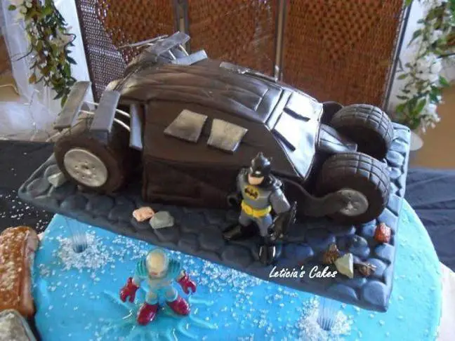 Batmobile birthday cake