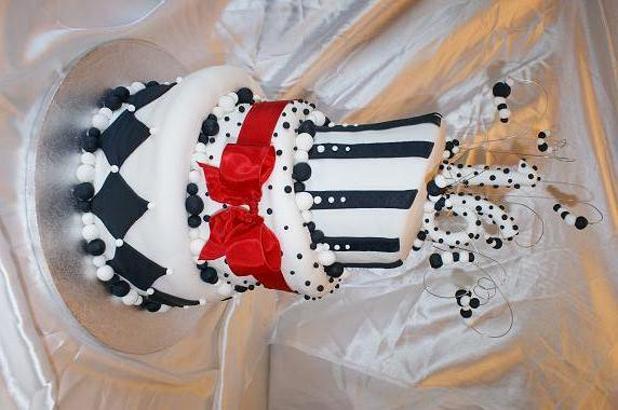 Formal birthday cakes