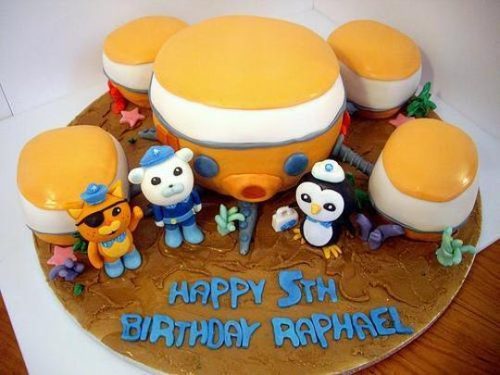 Octopod birthday cake