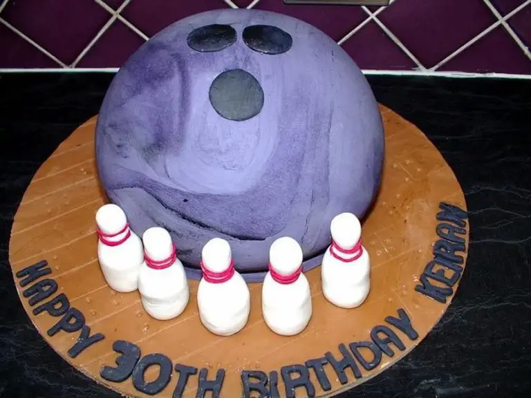 Ten pin bowling birthday cake ideas