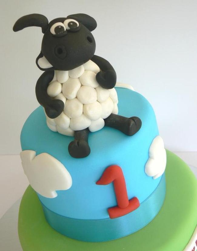 Timmy time birthday cake